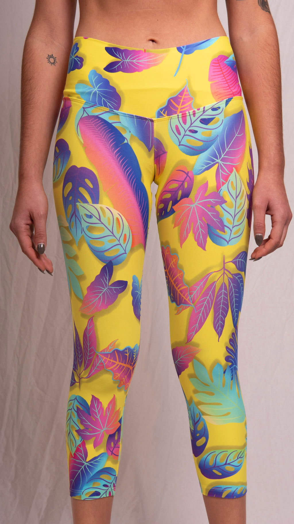 Mid-Rise Super Light Capri – Radiant Activewear